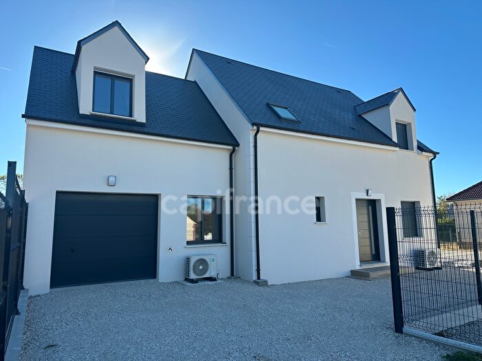 Maison 5 pièces à vendre à Darvoy