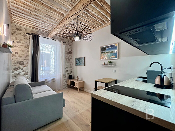 Appartement à vendre - Antibes, Coeur de ville - 1 pièce