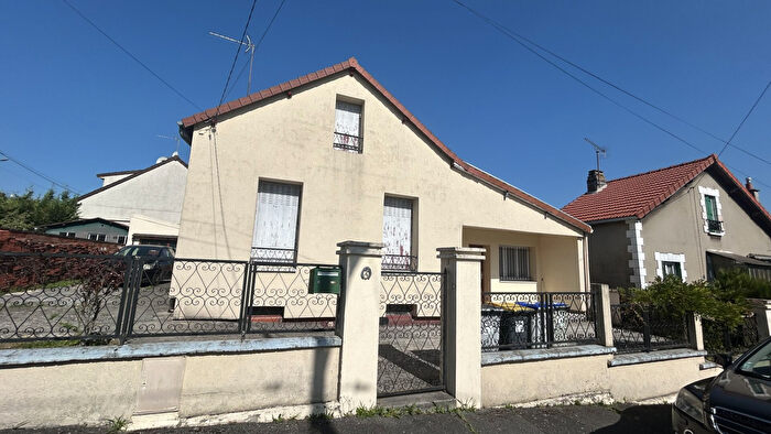 Maison à vendre - Goussainville, Centre-ville, Renaissance - 6 pièces - 4 chambres