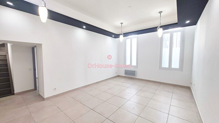 Marseille 1er, Chapitre : Appartement 3 pièces à vendre
