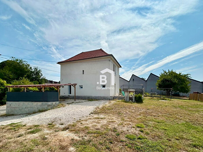Maison 4 pièces à vendre à Les Avenières