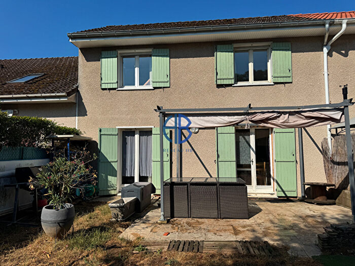 Maison 5 pièces à vendre à Dagneux