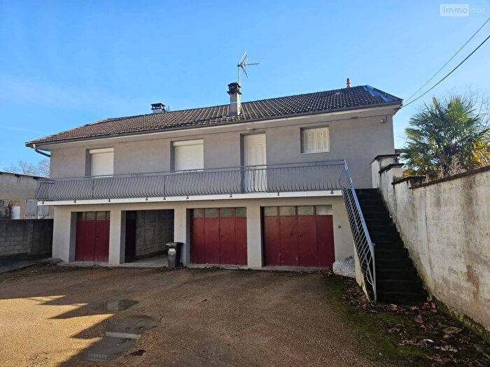 Appartement à louer - Pont-de-Veyle - 3 pièces - 2 chambres
