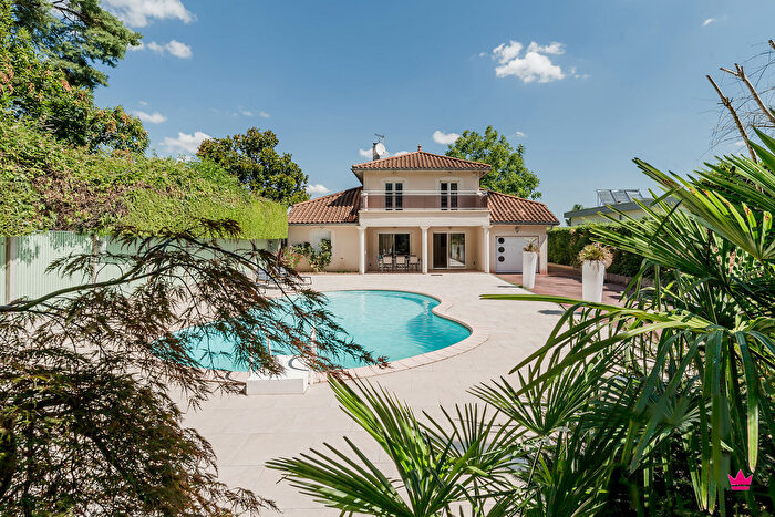 Chassieu - Maison 6 pièces à vendre