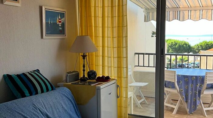 Appartement 3 pièces à Bormes-les-Mimosas, La Favière, Le Gau, Cap-Bénet, Cabasson, Plages, à vendre