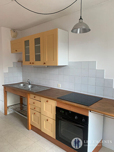 Appartement 3 pièces à Grenoble, Abbaye, Jouhaux, à louer