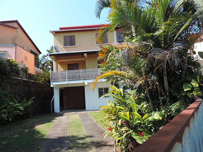 Maison à louer - Le Tampon - 5 pièces