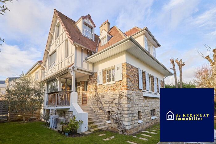 Maison à vendre - Châtenay-Malabry - 7 pièces - 4 chambres