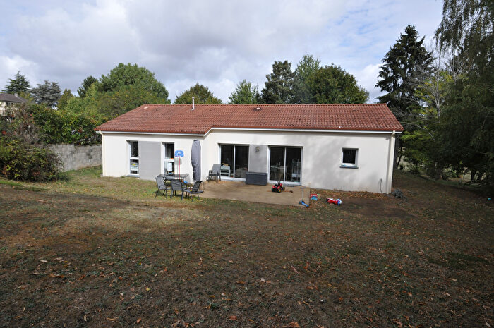 Maison 4 pièces à louer à Boisseuil