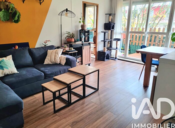 Appartement à louer - Joué-lès-Tours, Verdun - 4 pièces - 3 chambres