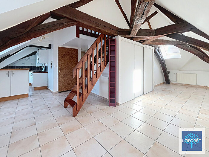 Appartement à louer - Dijon, Centre-ville - 2 pièces - 1 chambre