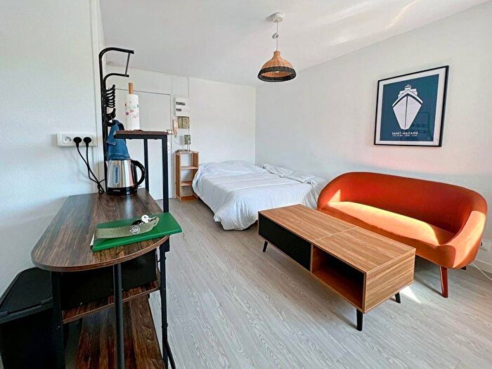 Appartement 1 pièce à Hôtel de Ville, Saint-Nazaire, à louer