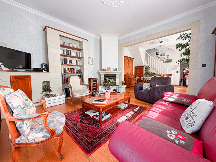 Maison 6 pièces à Trélazé, à vendre