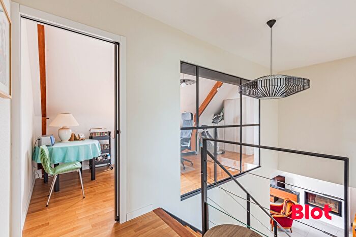 Maison à vendre - Nantes, Eraudière, La Marrière, Rond-point de Paris - 8 pièces - 5 chambres