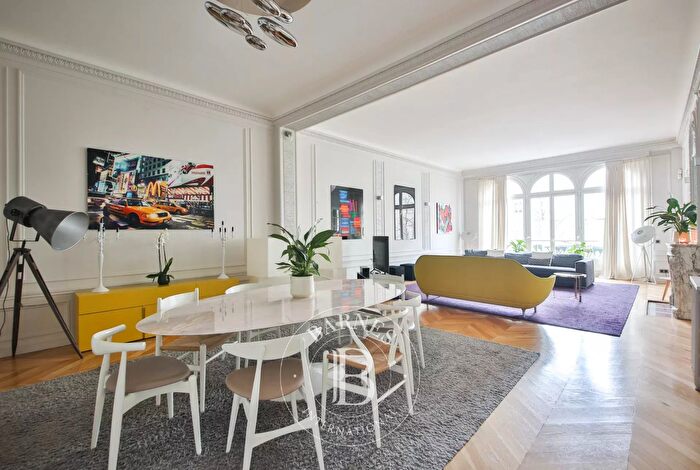 Appartement 6 pièces à Paris 16ème, Dauphine, à louer