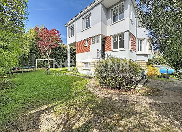 Maison à vendre - Antony, Croix de Berny - 7 pièces - 4 chambres