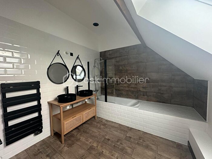 Maison à vendre - Écuelles - 5 pièces - 3 chambres