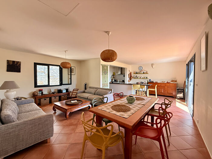 Maison 6 pièces à vendre à Saint-Denis, La Montagne 8ème