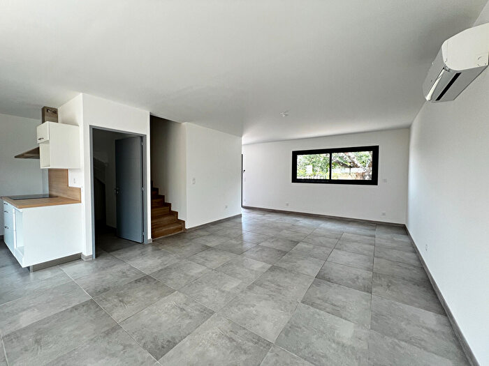 Maison 4 pièces à louer - Lavernose-Lacasse