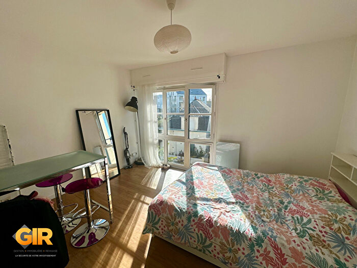 Quartiers Nord-Ouest, Villejean : Appartement 1 pièce à louer