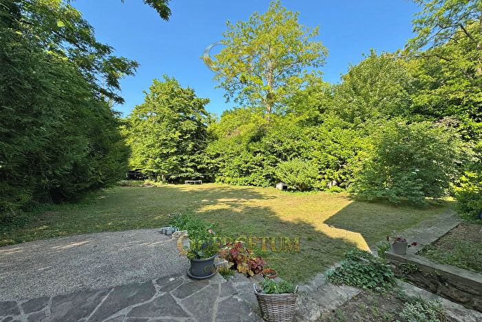 Maule - Maison 8 pièces à vendre