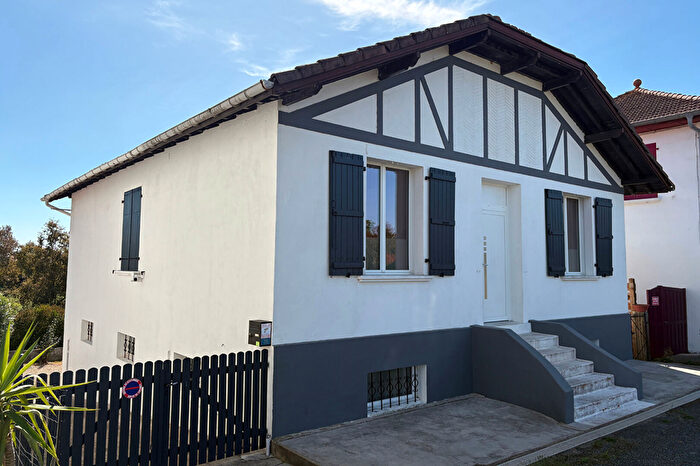 Maison 6 pièces à Tilh, à vendre