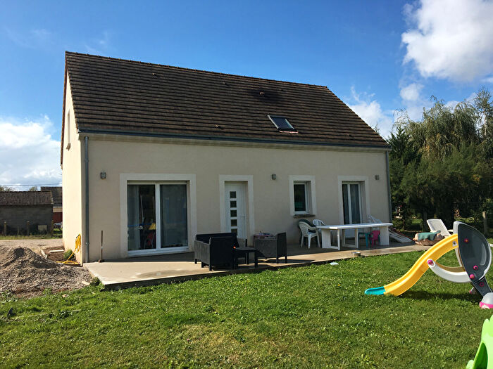 Tigy - Maison 6 pièces à vendre