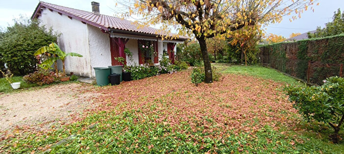 Sainte-Livrade-sur-Lot - Maison 4 pièces à vendre