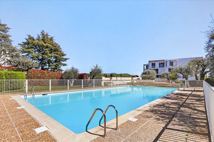 Appartement 3 pièces à Nice, Fabron, à vendre