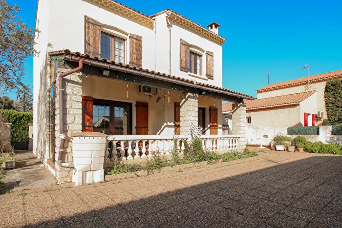 Maison 6 pièces à vendre - Avignon, Montfavet