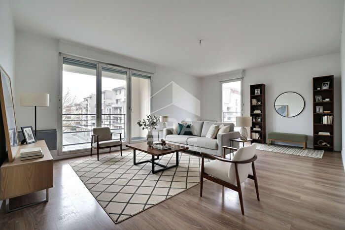 Appartement à vendre - Saint-Denis, La Plaine Saint-Denis - 4 pièces - 3 chambres