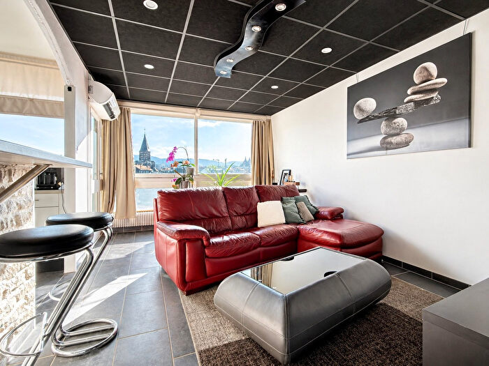 Appartement à vendre - Clermont-Ferrand, Delille, Cathédrale, La Gare - 3 pièces - 2 chambres