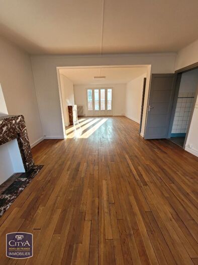 Appartement 4 pièces à louer à Valenciennes, Quesnoy, Delsaux, Musée, Cannoniers, Gare