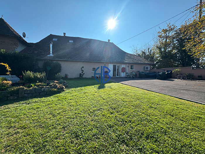 Les Avenières - Maison 7 pièces à vendre
