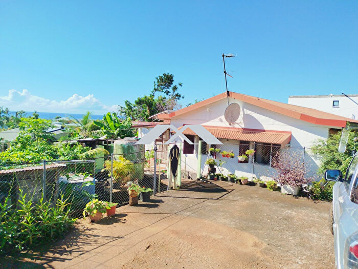 Maison à vendre - Saint-Benoît, Cratère, Bras Canot, Bras Madeleine, Grand Etang, Takamaka - 5 pièces - 4 chambres