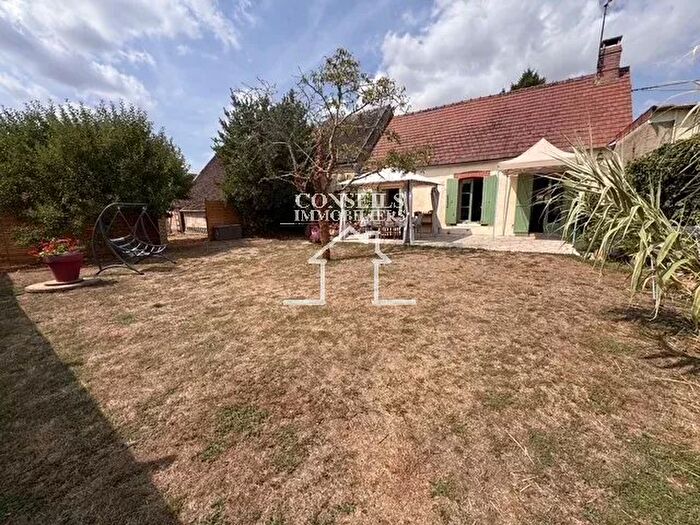 La Celle-Saint-Cyr - Maison à vendre