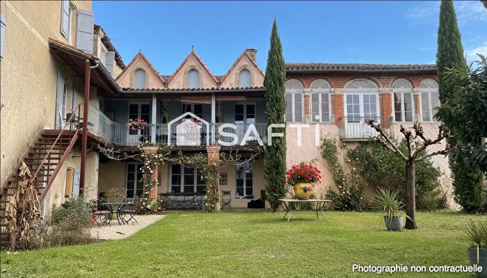 Maison à vendre - Mézin - 9 pièces - 4 chambres