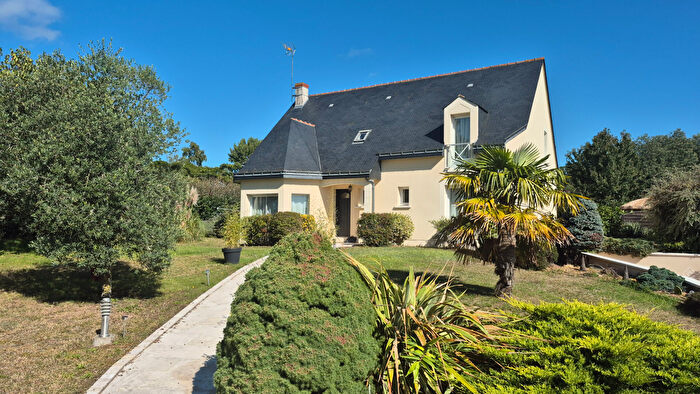 Maison à vendre - Neuillé - 6 pièces - 5 chambres