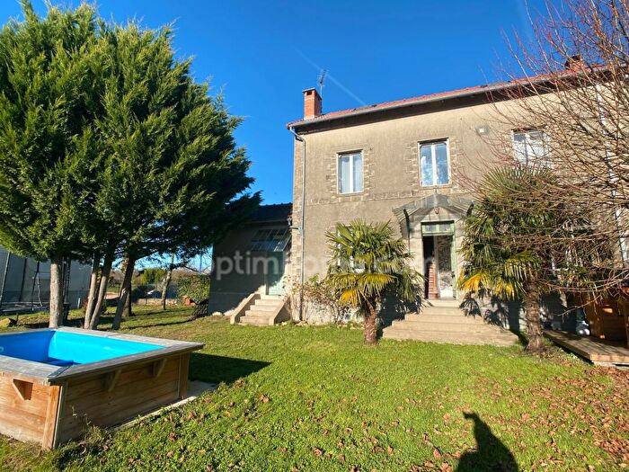 Châteauponsac - Maison 7 pièces à vendre