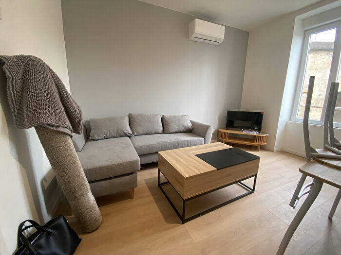 Appartement 2 pièces à louer à Vierzon, Villages