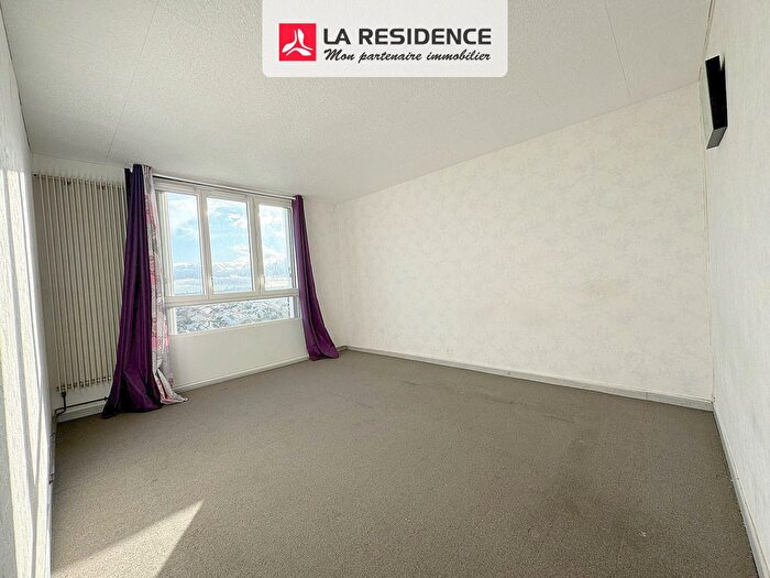 Appartement à vendre - Garges-lès-Gonesse - 5 pièces - 4 chambres