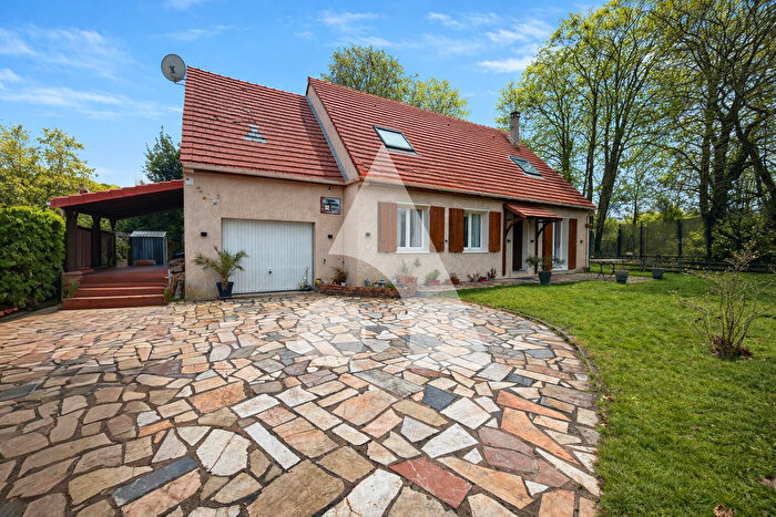 Maison à vendre - La Ferté-Alais - 8 pièces - 5 chambres