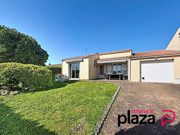 Maison à vendre - Royan, La Garenne - 4 pièces - 3 chambres