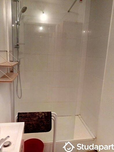 Appartement à louer - Reste des Chenes-Le Ponceau, Cergy - 1 pièce - 2 chambres