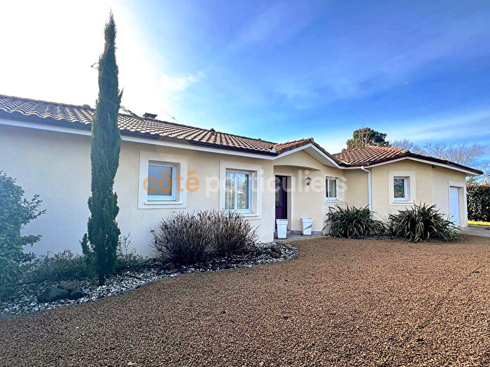 Maison à vendre - Saint-Pierre-du-Mont - 5 pièces - 3 chambres