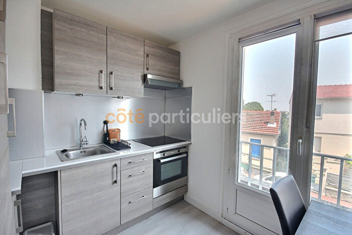 Fontenay-aux-Roses, Centre-ville, Parc : Appartement 1 pièce à louer