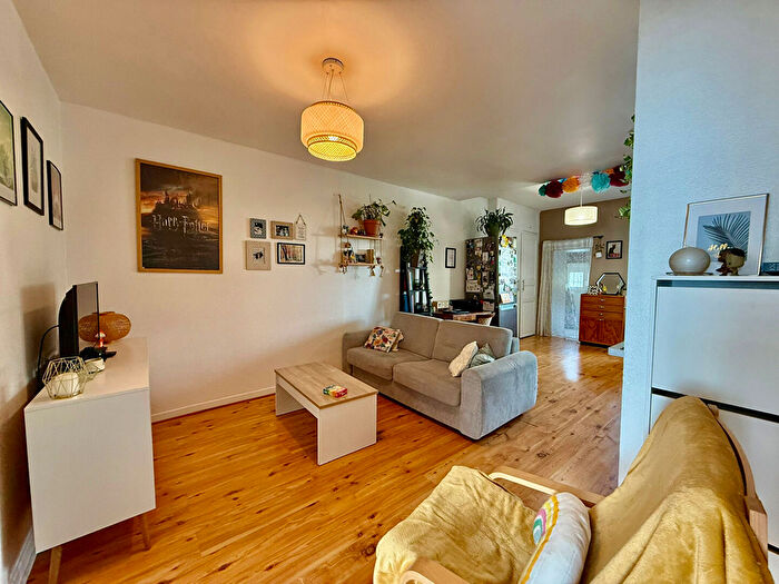 Appartement à vendre - Rumilly, Les Collines, Nord - 3 pièces - 2 chambres