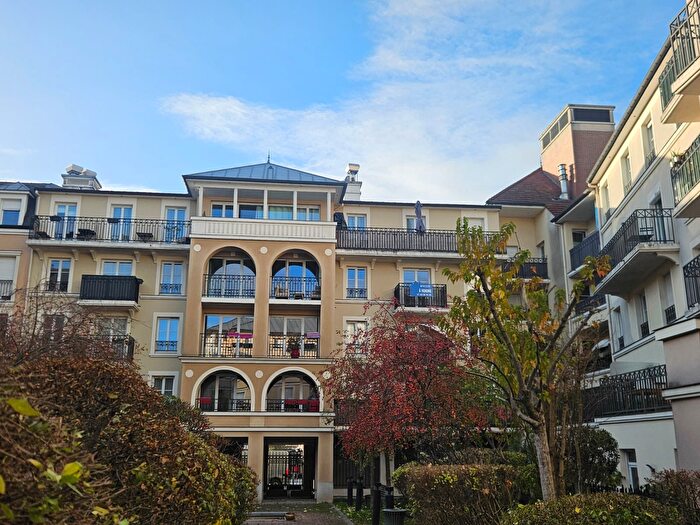 Appartement à vendre - Noisy-le-Grand, Centre-ville - 3 pièces - 2 chambres