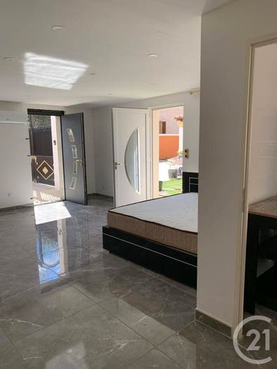Appartement 1 pièce à Bagnols-sur-Cèze, à louer