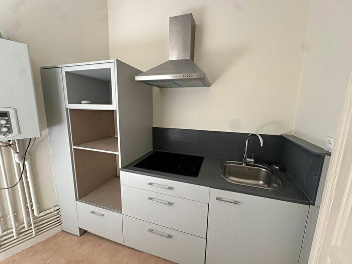 Appartement à louer - Trois Quartiers-Centre Ville, Poitiers - 3 pièces - 2 chambres